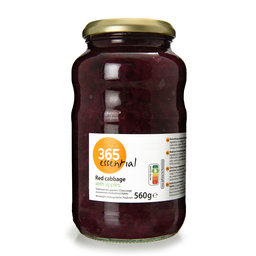 Salade van rodekool met appels en noten